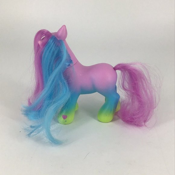 Hasbro | Toys | My Little Pony G3 Pretty Patterns Daisy Paisley Crystal ...